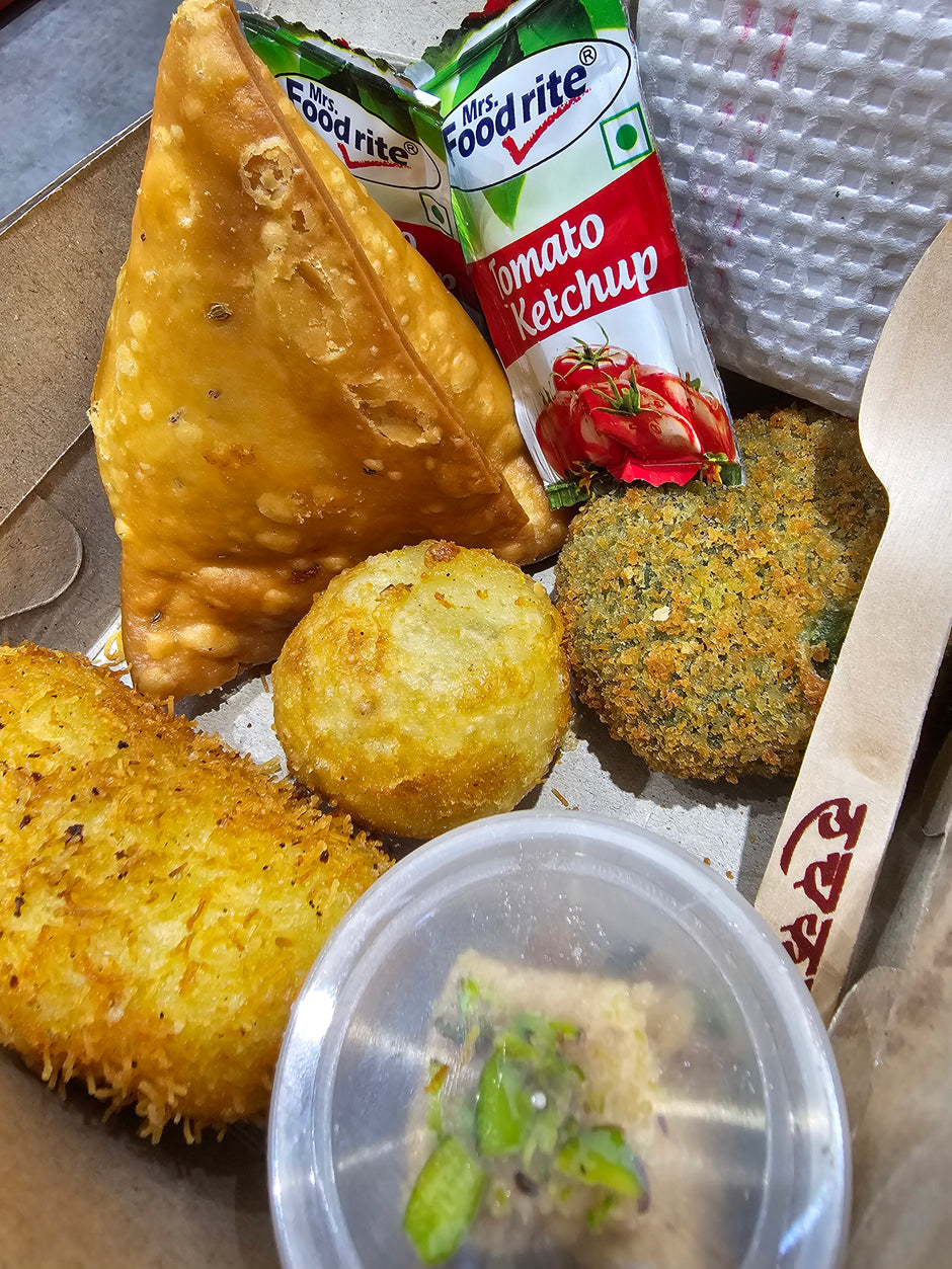 Snacks In Box – Ruchkar